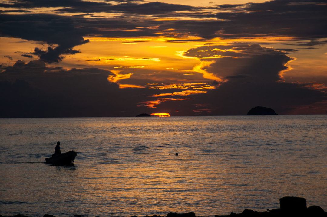 L’île de Tioman : notre coup de cœur plongée et détente en Malaisie ...